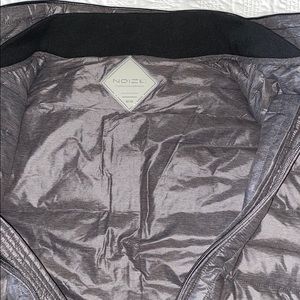 Noize | Jackets & Coats | Noize Lightweight Puffer Jacket Size Medium ...
